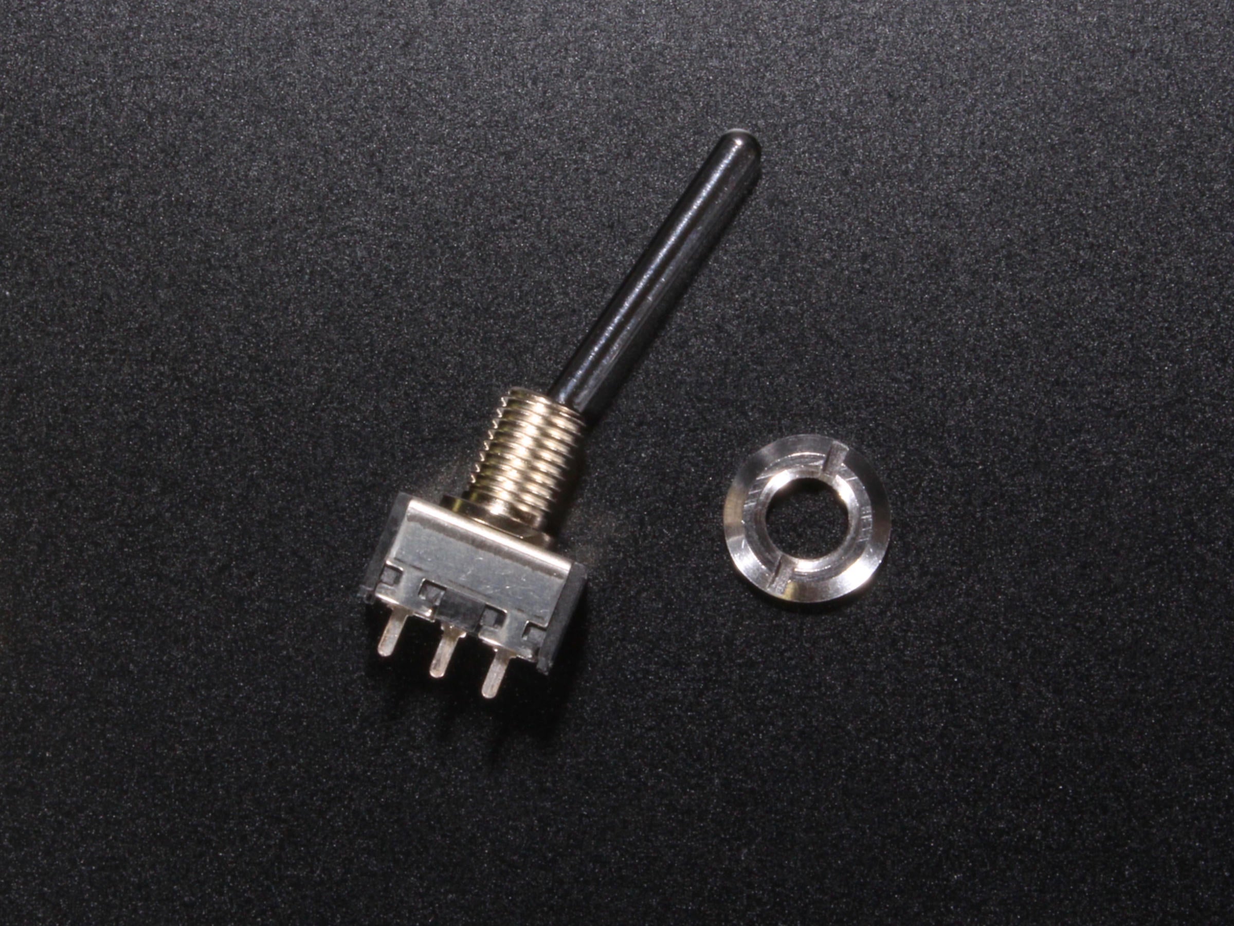FrSky Tandem X20 Momentary Long Toggle Switch – Aloft Hobbies